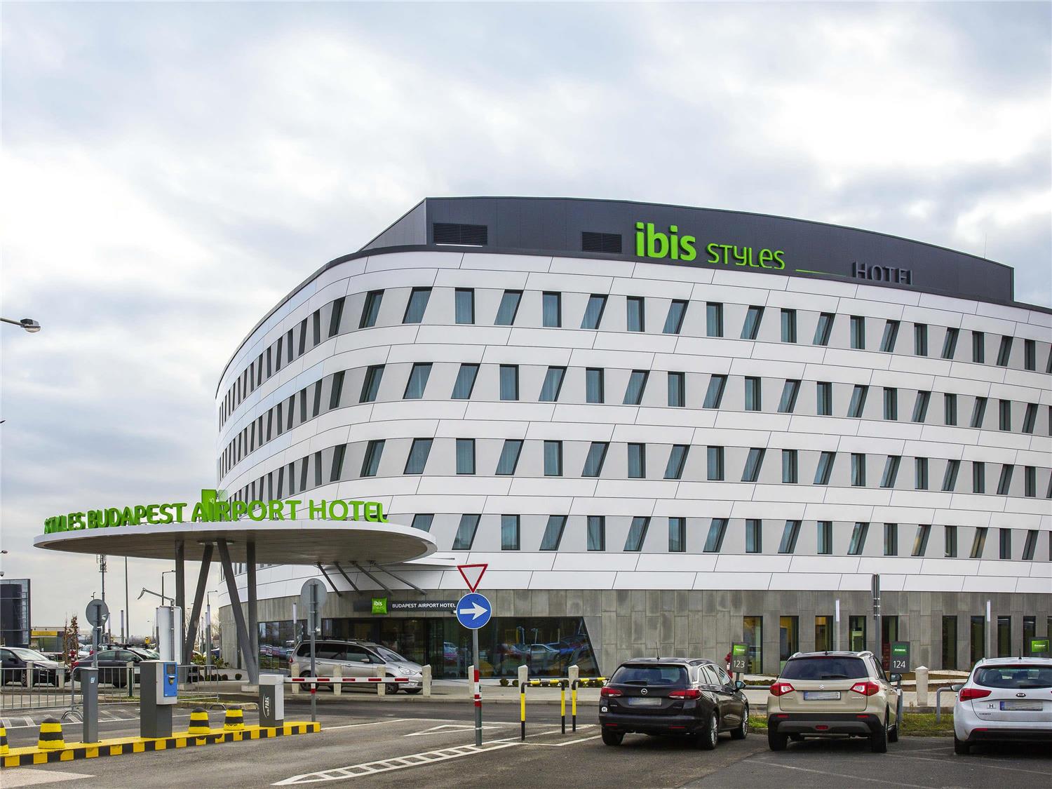 ibis Styles Budapest Airport, Vecsés | Best deals | lastminute US