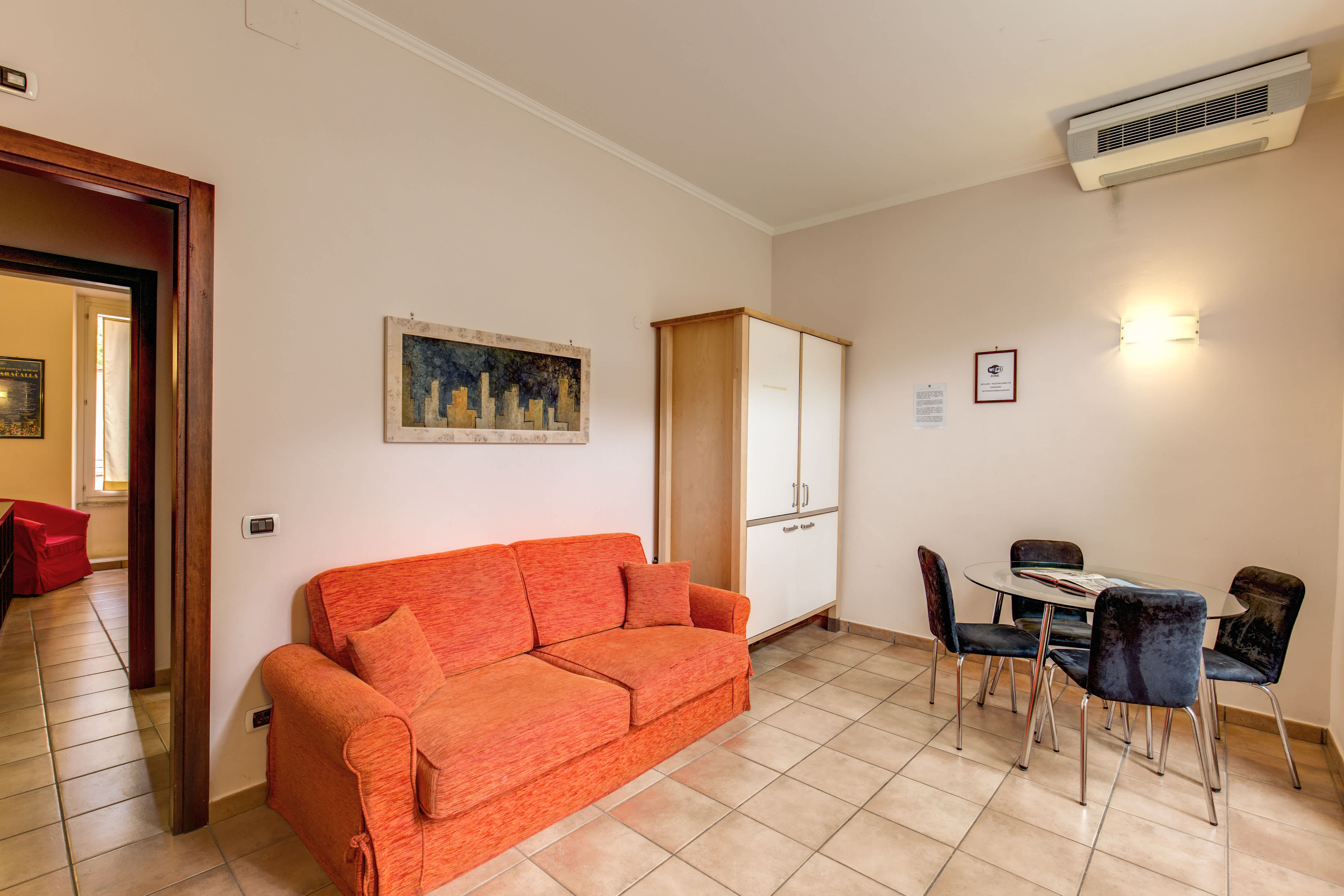 Apollo Apartments Colosseo, Rome | Best deals | lastminute.com