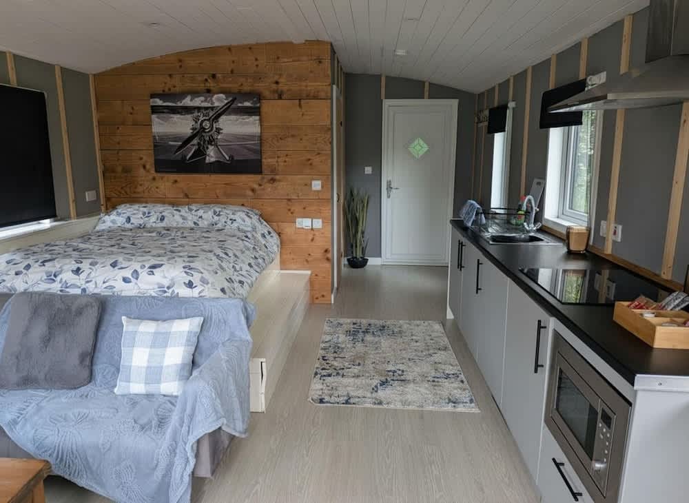 Tranquil Cabin Retreat- Sleeps 2, Parking, Welshpool | Best deals ...