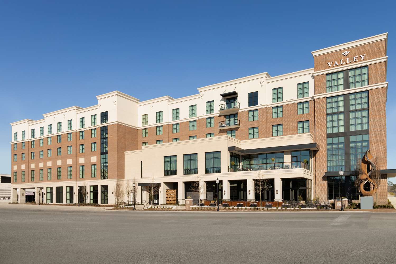 Valley Hotel Homewood Birmingham - Curio Collection By Hilton, Homewood ...
