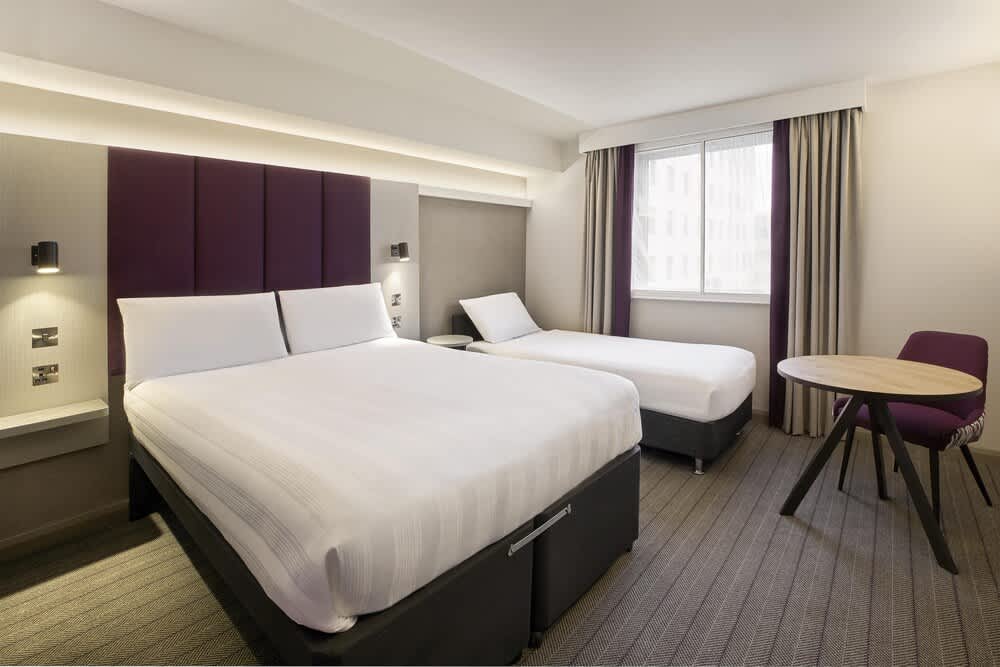 Premier Inn London Hanger Lane, London | Best deals | lastminute.com