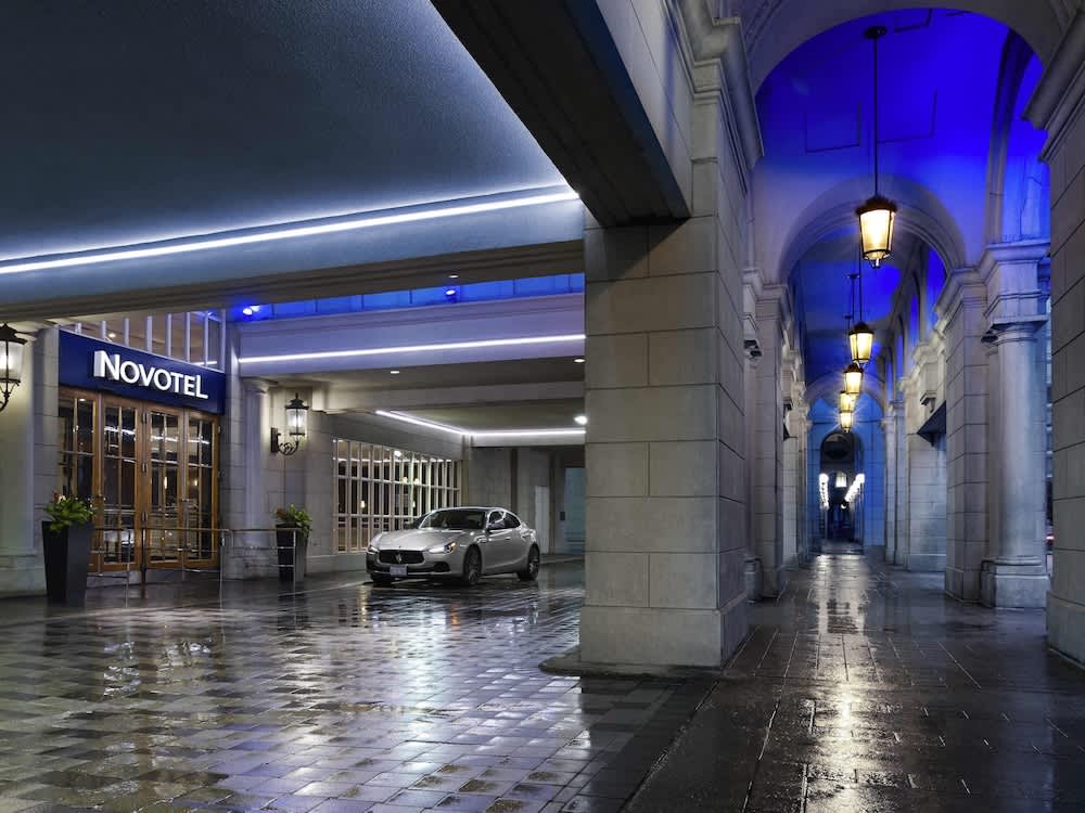 The Novotel Toronto Centre, Toronto | Najlepšie ponuky | lastminute SK