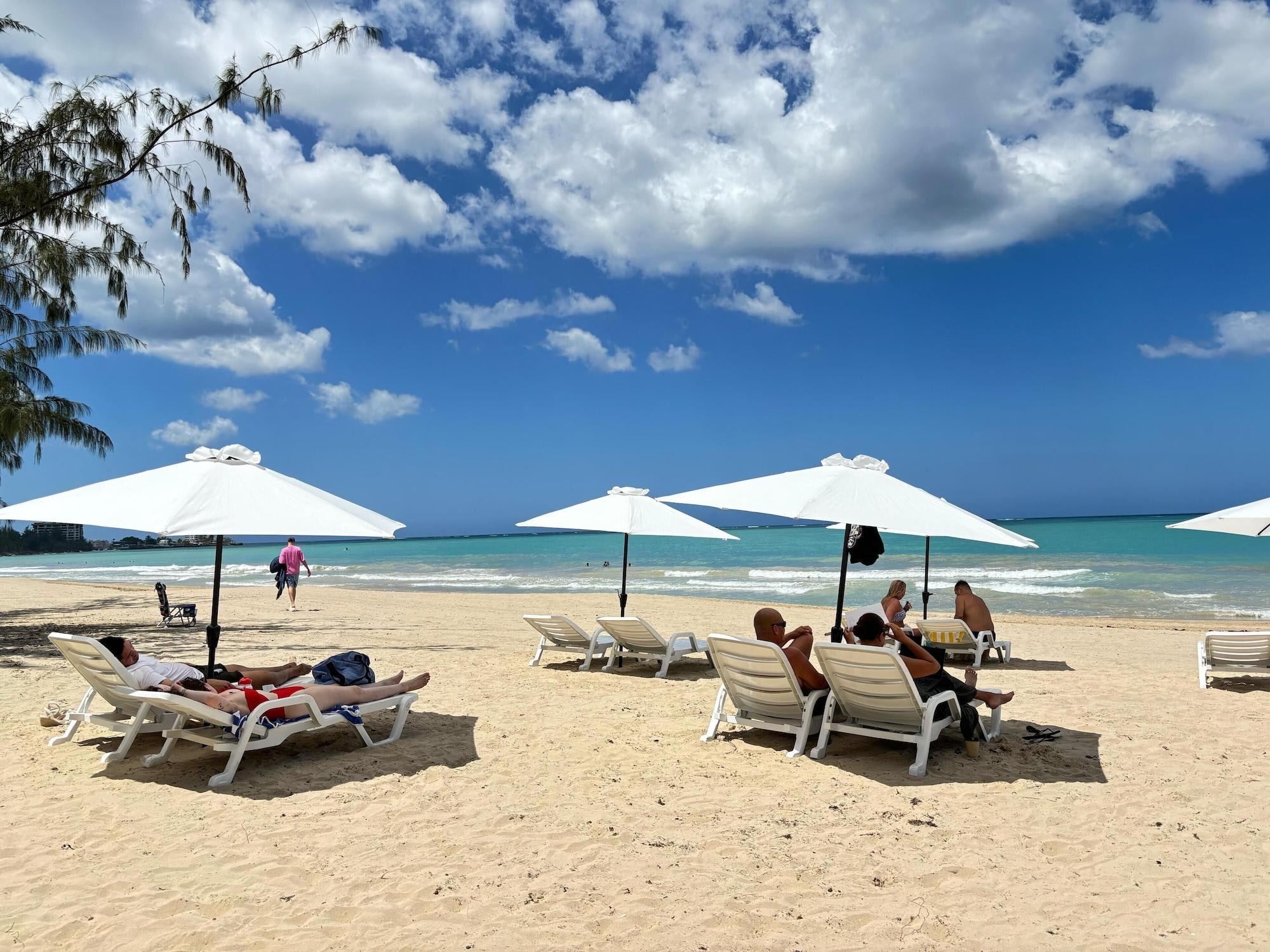 Bali Hotel Adults Only Isla Verde, Isla Verde | Best deals | lastminute US