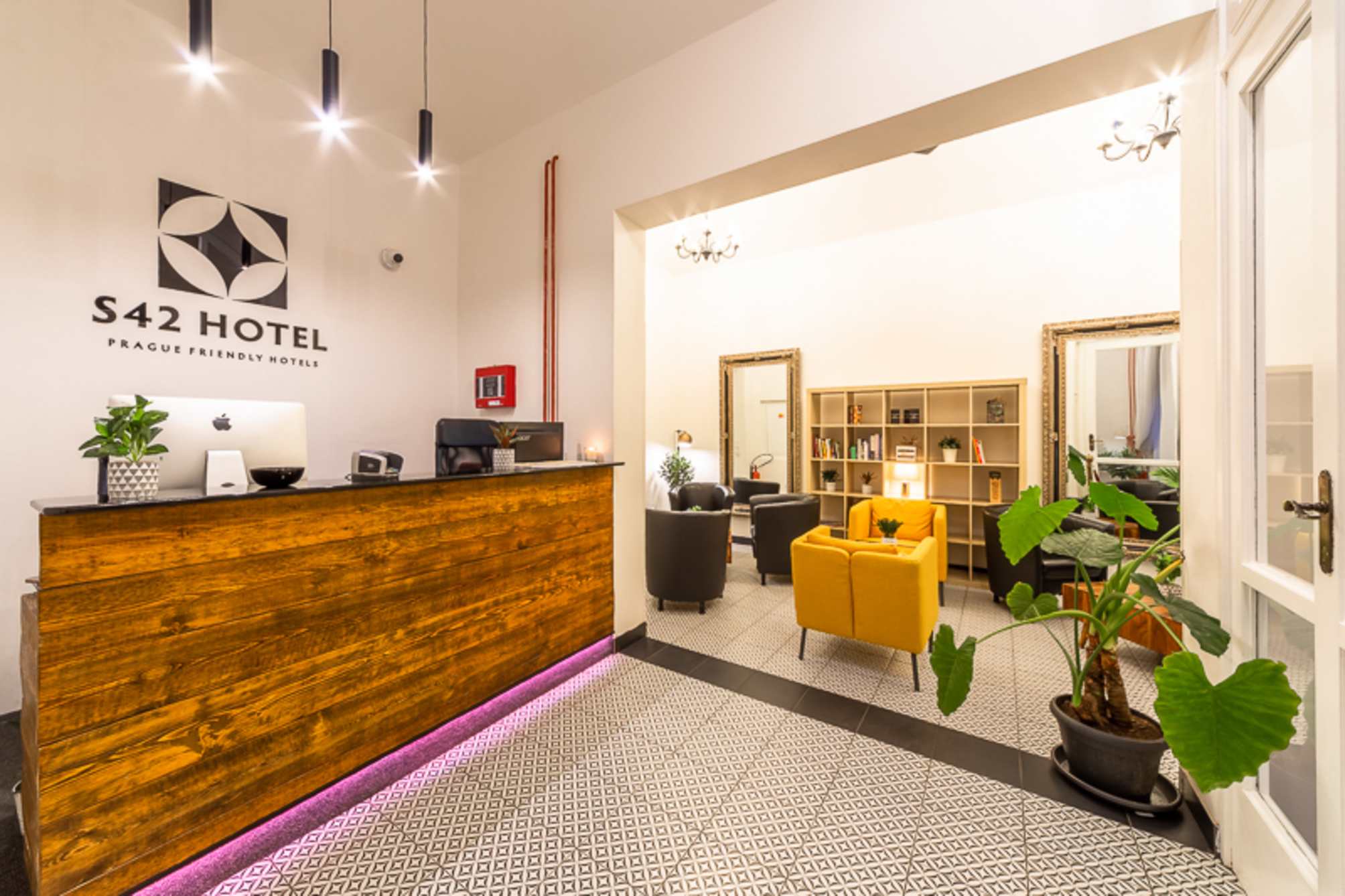 S42 Hotel Prague, Prag | Günstige Angebote | lastminute CH(DE)