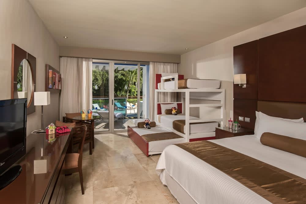 Princess Family Club Riviera - All Inclusive, Playa del Carmen ...