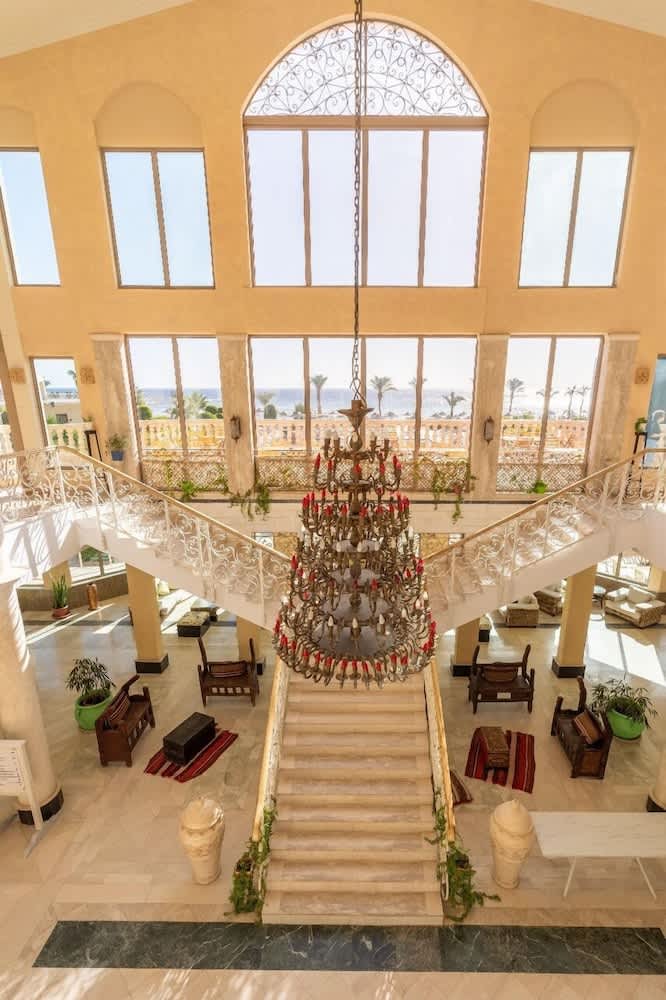 Shoni Bay Resort, Marsa Alam City | Best deals | lastminute IE