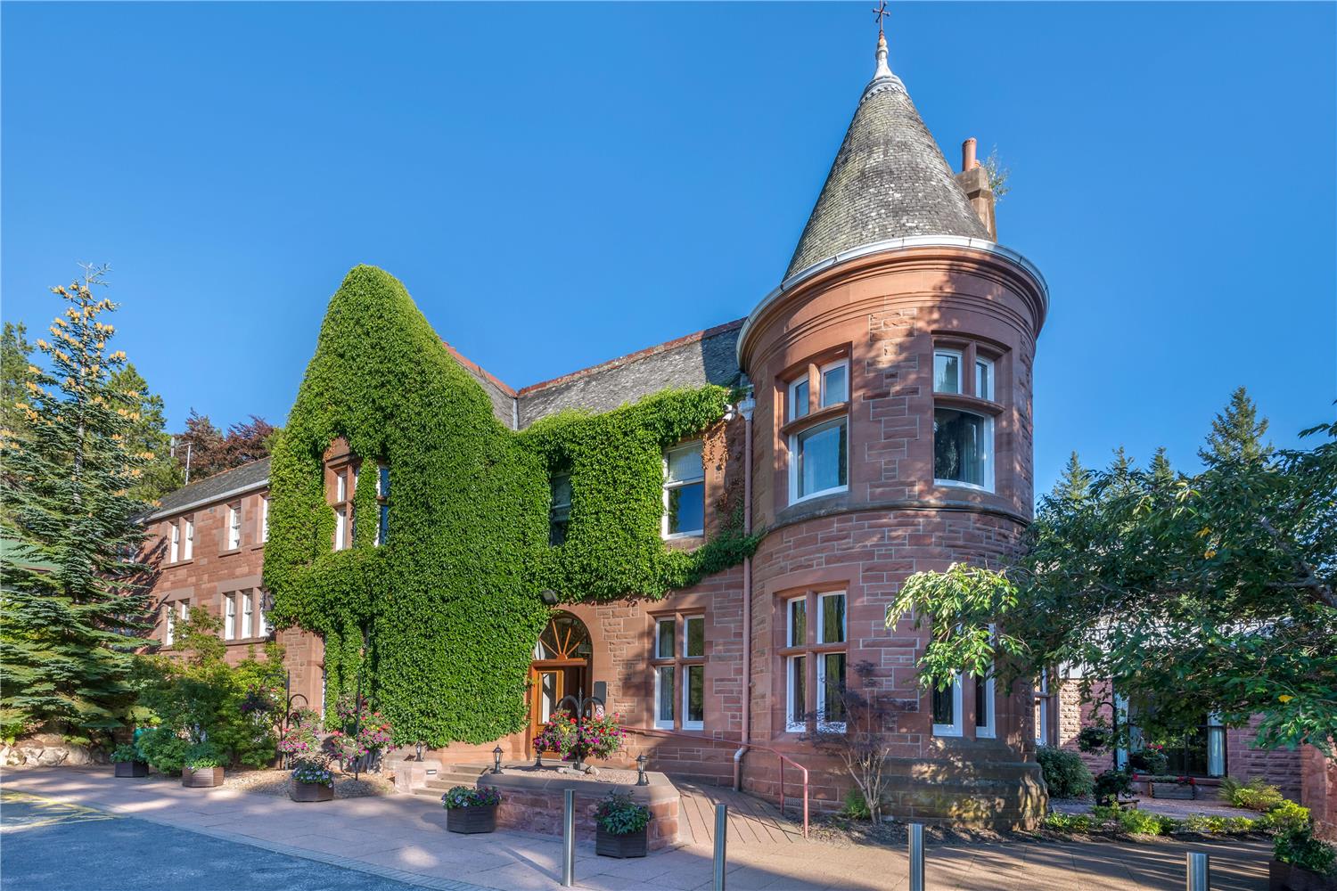 Hilton Grand Vacations at Craigendarroch Suites, Ballater | Best deals ...