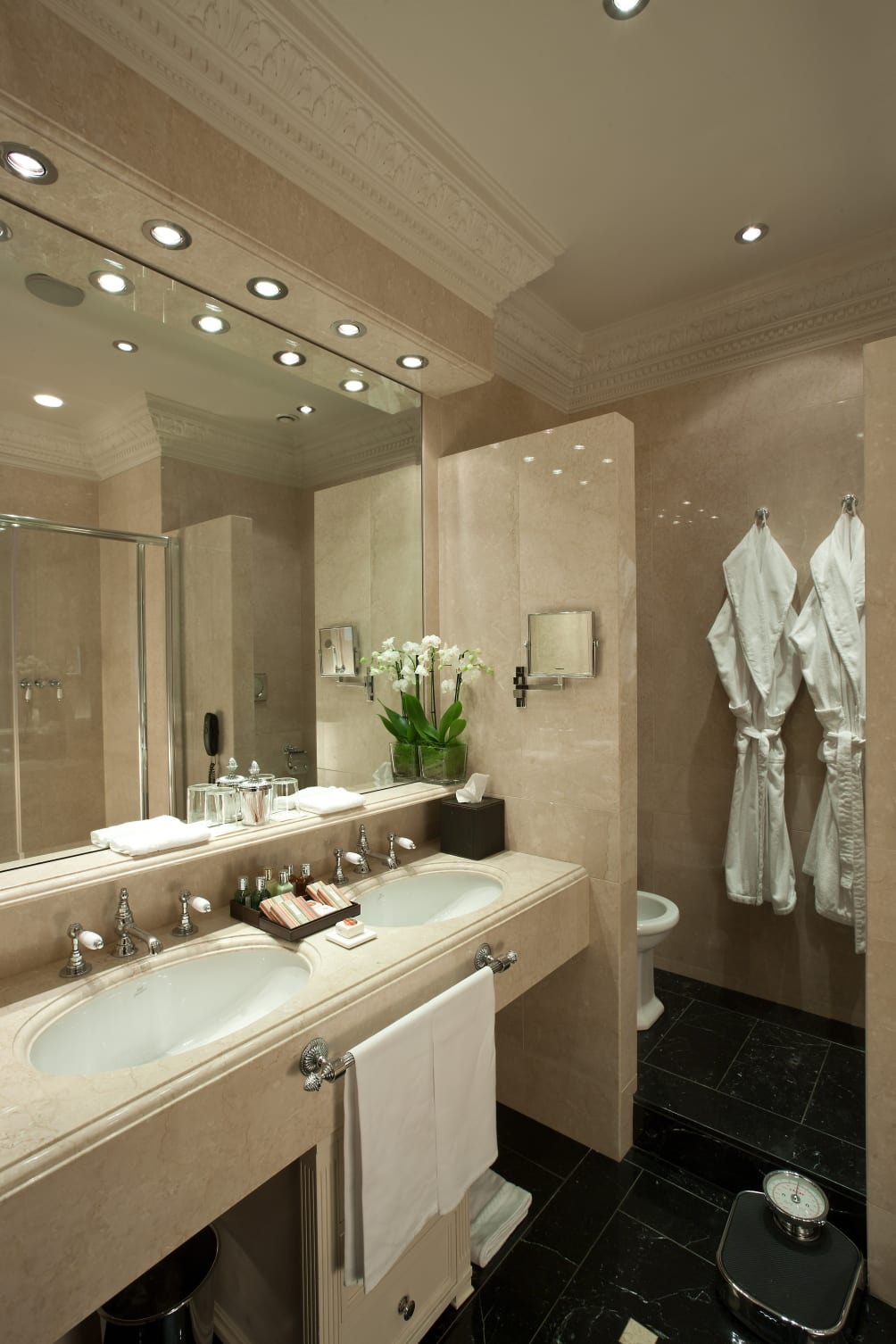 Hotel De La Ville Monza - Small Luxury Hotels, Monza | Best deals ...