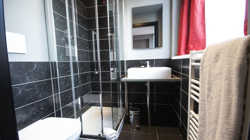 The Bryson Hotel, London | Best deals | lastminute.com