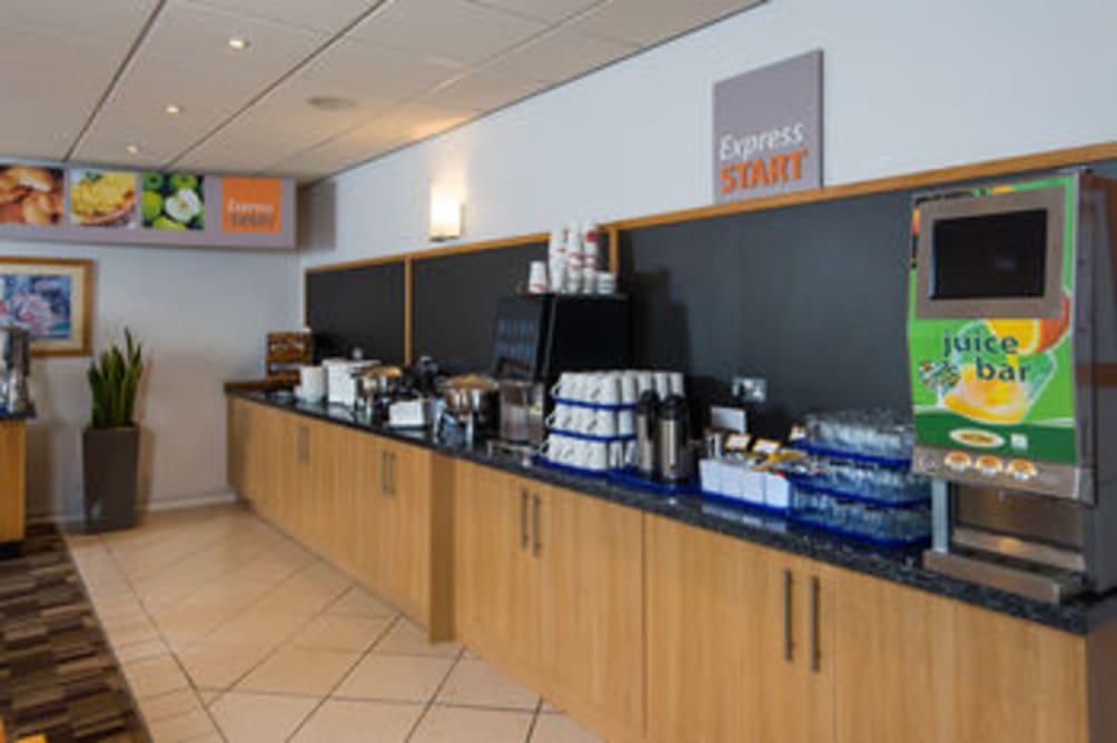 Holiday Inn Express GLOUCESTER - SOUTH, Gloucester | Best deals ...