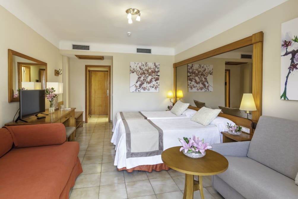 Gf Fanabe, Costa Adeje | Best deals | lastminute.com