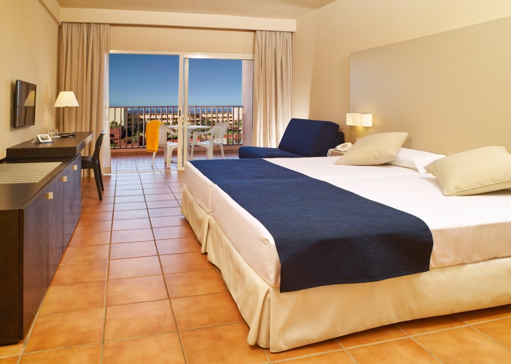 Best Jacaranda, Costa Adeje | Best deals | lastminute.com