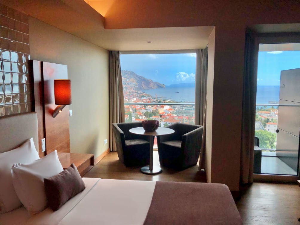 The Views Baia - Adults Only, Funchal | Mejores ofertas | Rumbo