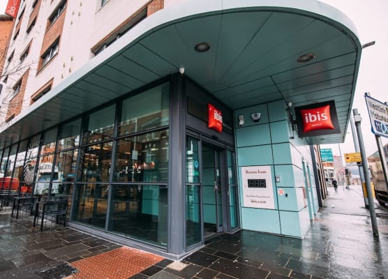ibis Belfast City Centre, Belfast | Best deals | lastminute.com