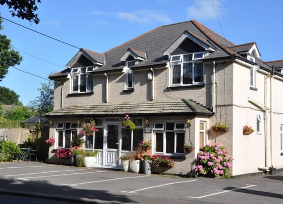 Walcot House, Fawley | Best deals | lastminute.com