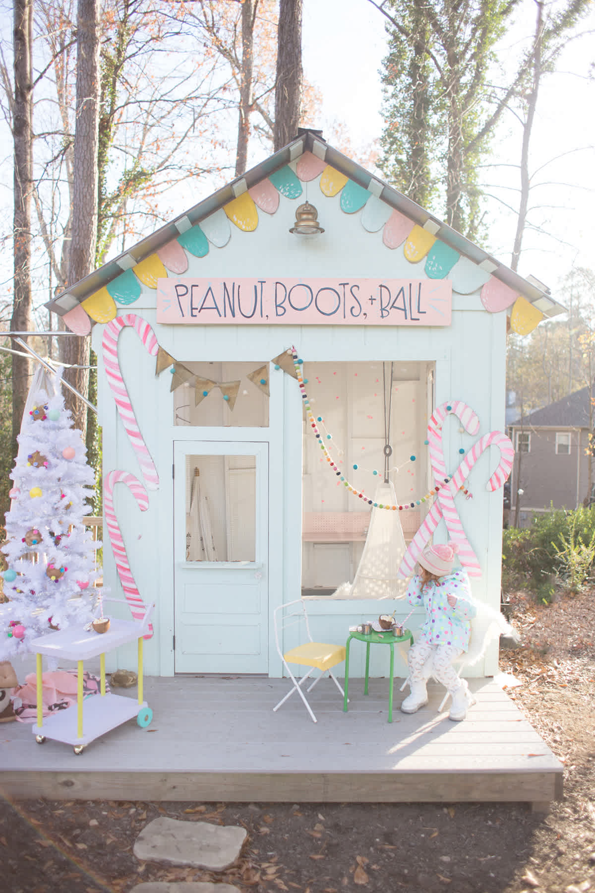 A Gingerbread Playhouse - Lay Baby Lay