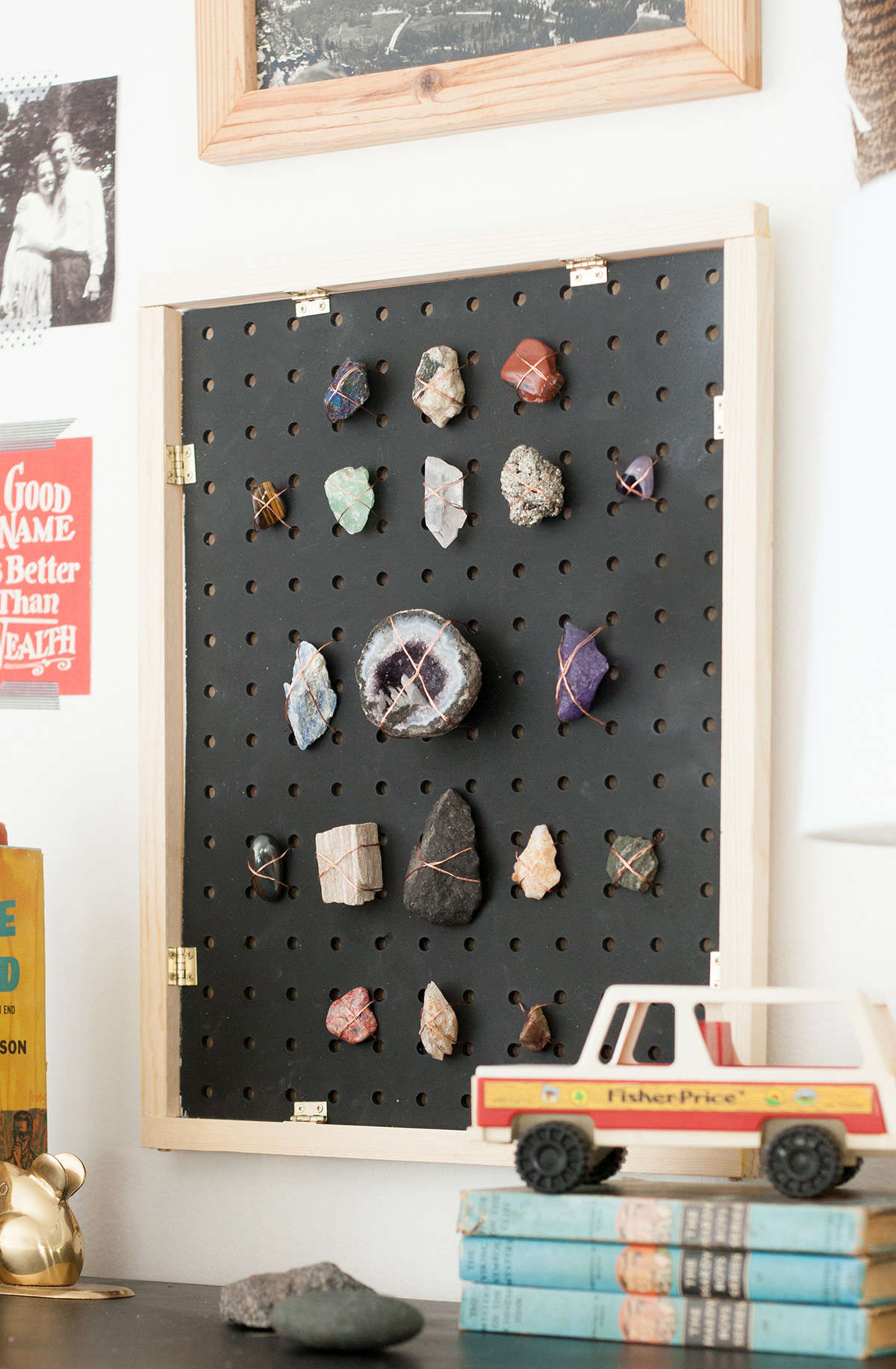 DIY Rock collection display - Lay Baby Lay Lay Baby Lay