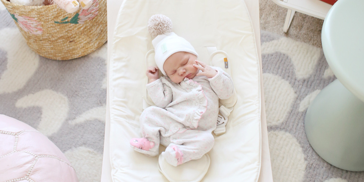 Baby Registry Must Haves - Lay Baby Lay