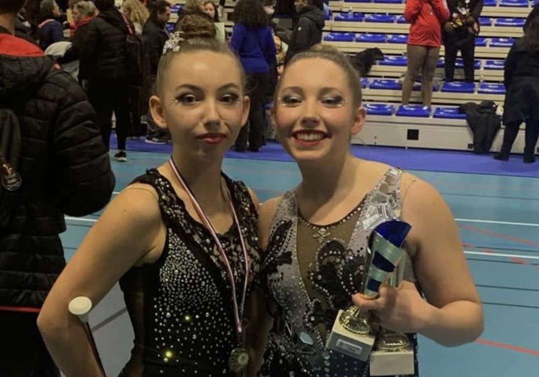 Cagnotte : Romane et Lou-Anne Coupe des Nations Liverpool - Leetchi.com