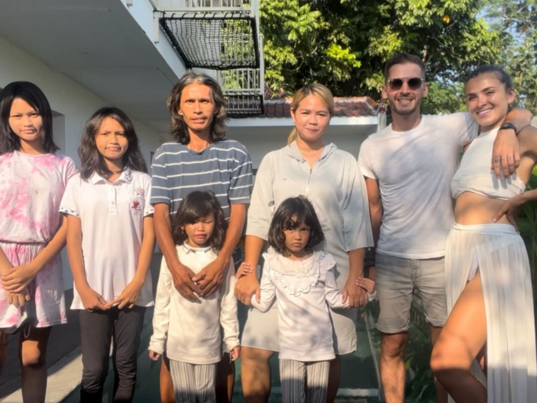Cagnotte : Florian Giustiniani et Léa Banon aident Kim et sa famille ...