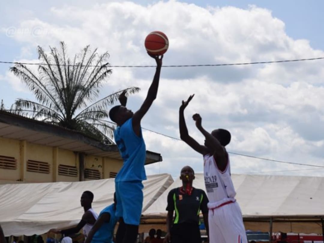 Cagnotte : Ecole de BasketBall à Grand-Béréby, Côte d'Ivoire. 1ère ...