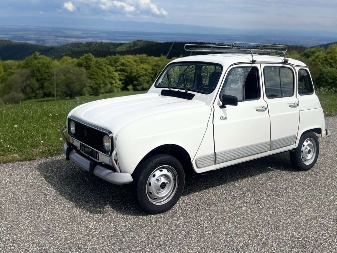 Cagnotte : Soutenez nous dans le 4L Trophy | Leetchi