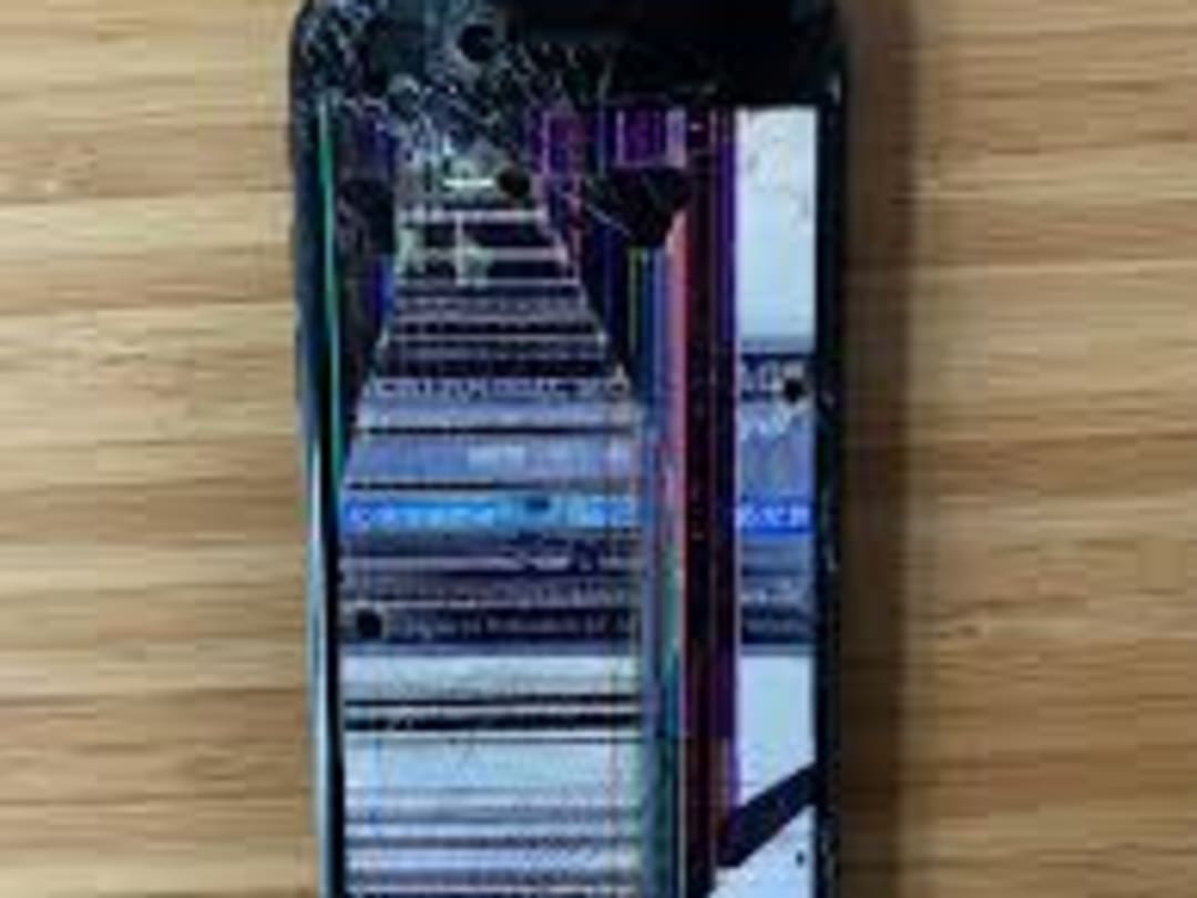 Cagnotte : bonjour j'aimerais acheter un nouveaux téléphone a ma maman ...