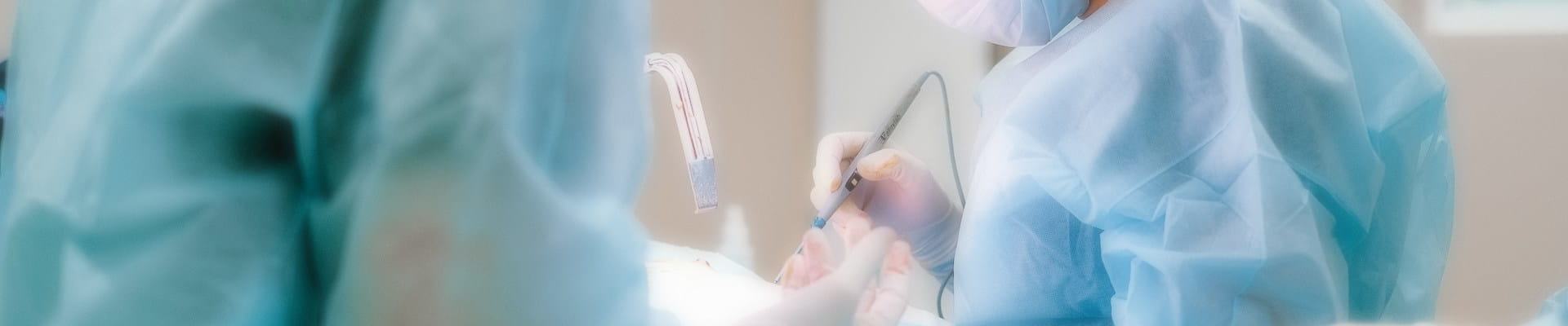 Dr Erika Manzo | Consultant Obstetrician and Gynaecologist