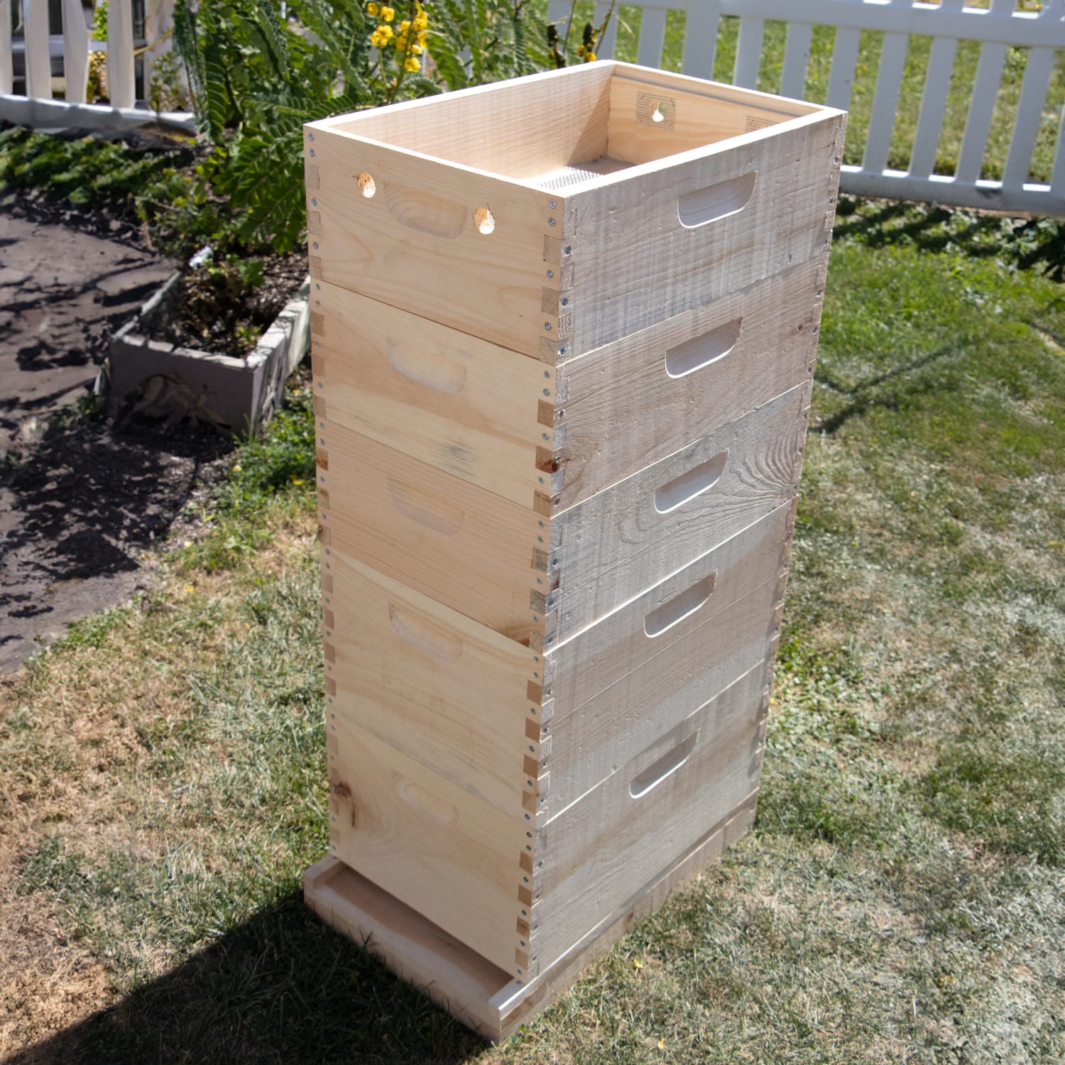 8-Frame Quilt Box Winter Hive Topper, USA Made | Lehman's