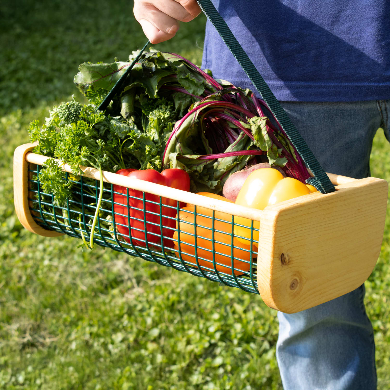 Maine Garden Hod Basket, Gardening Accessories | Lehman's