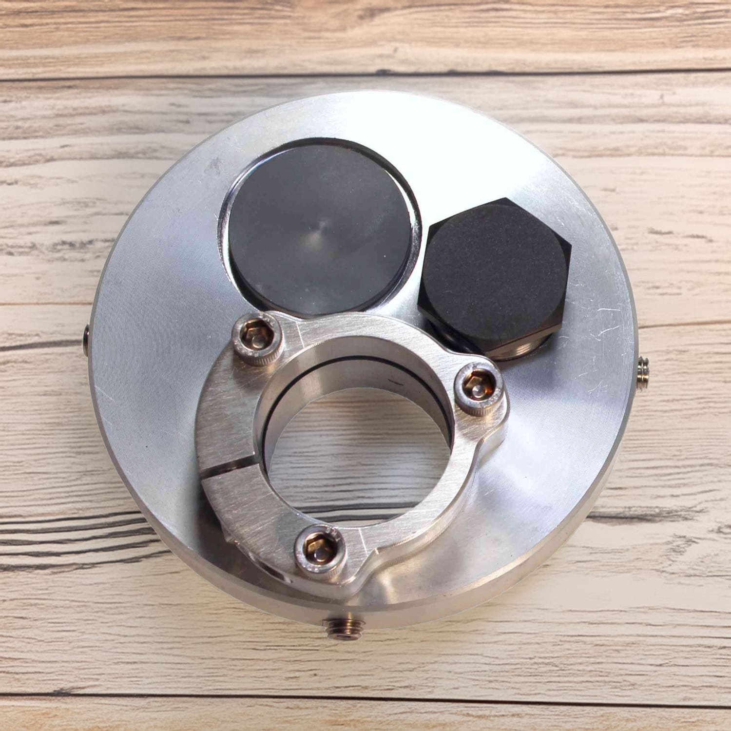 Reliable Hand Pump for Deep Wells - Pitless |Lehman's