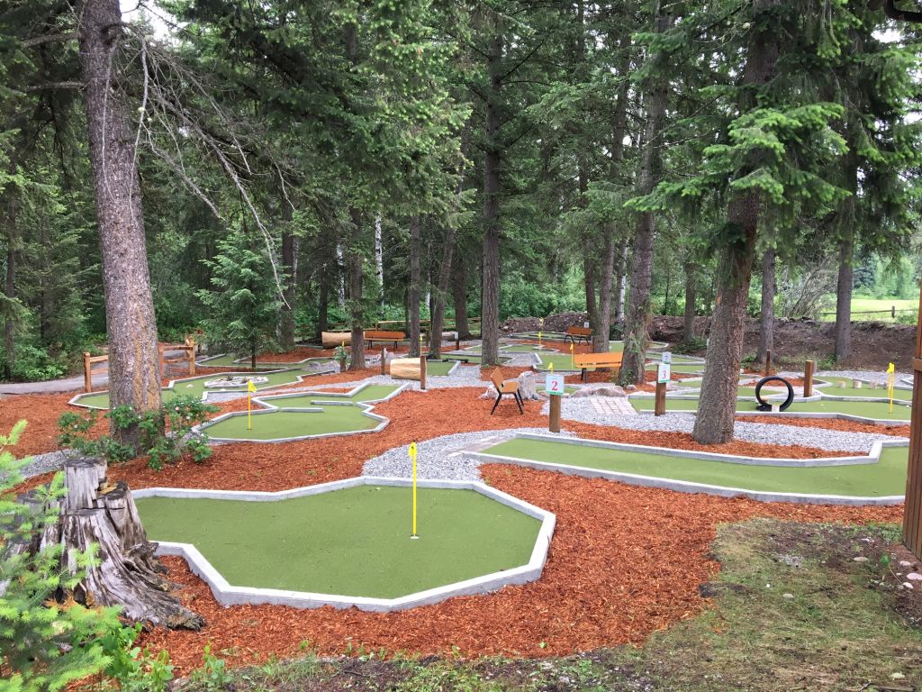 Golden Golf Club RV Park