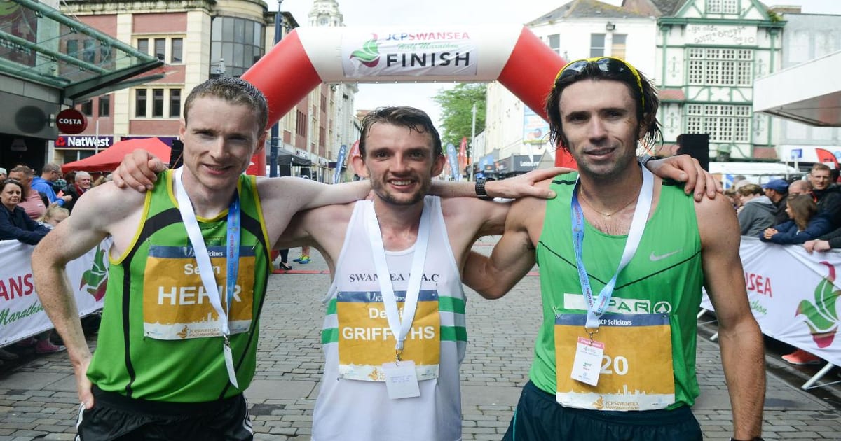 JCP Swansea Half Marathon 2021 - Running in Brangwyn Hall, Guildhall Rd ...