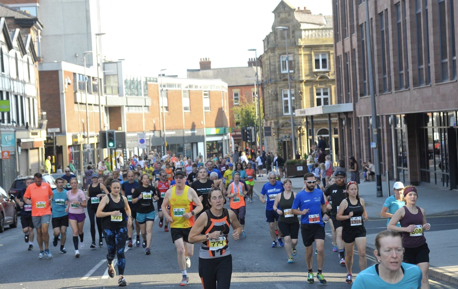 Altrincham 10k 2023 - Running in Altrincham — Let's Do This