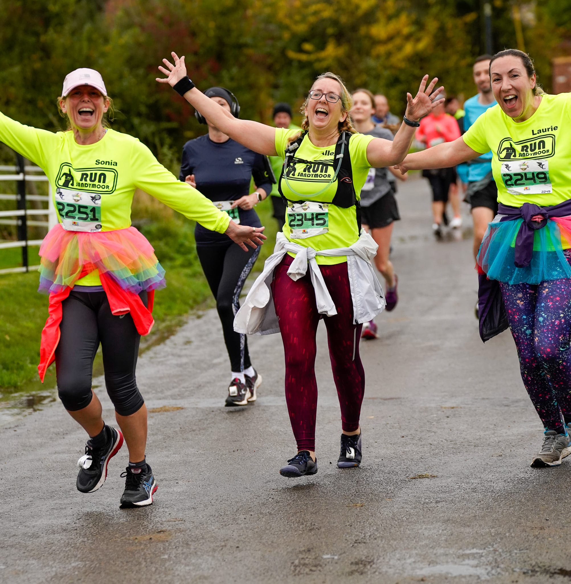 Run Chester Zoo 10k - Running in Chester — Let’s Do This
