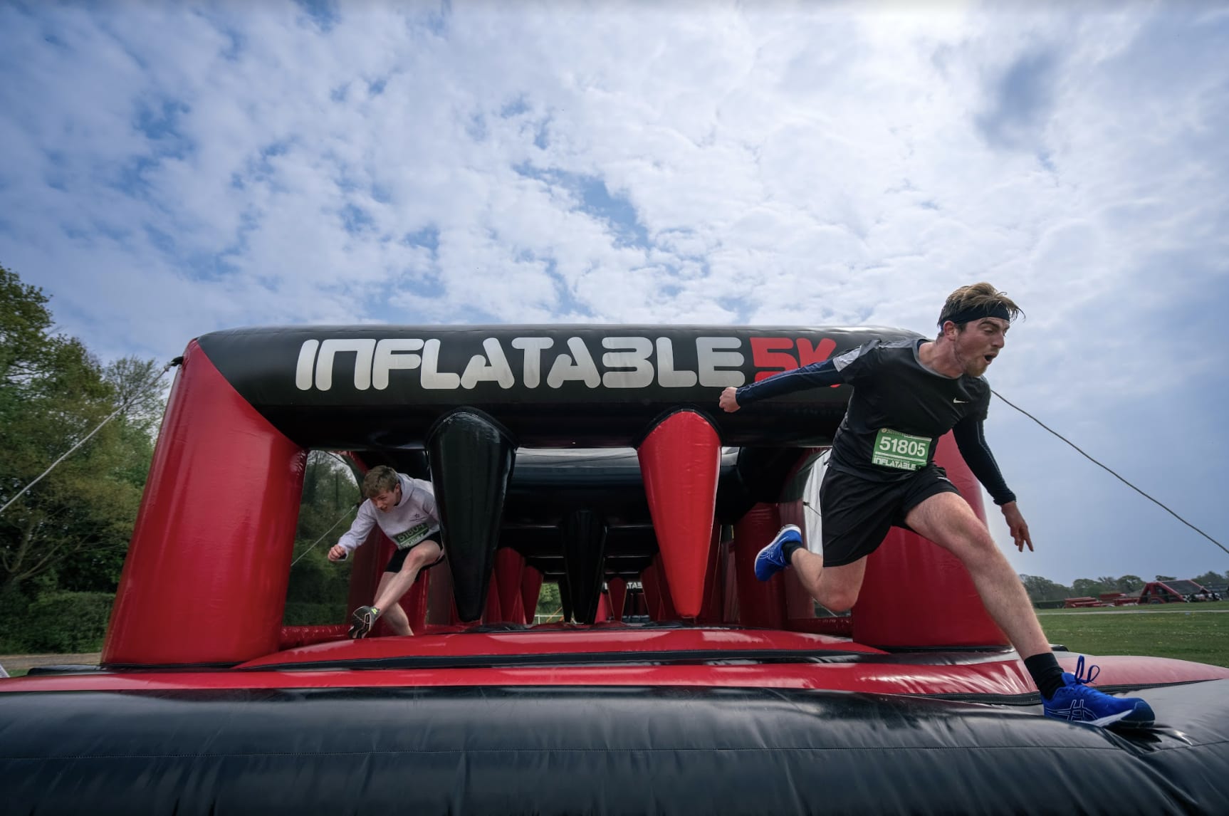 Inflatable 5k - Guildford (Bank Holiday Monday) - Obstacle in Guildford ...