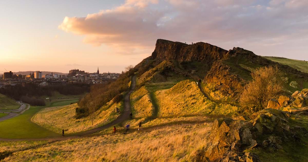 The Edinburgh 5k, 10k and Half Marathon Winter Warmer Run - Running in ...