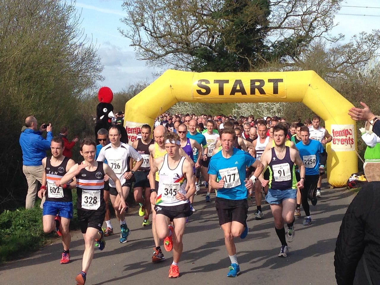 Worcester Full & Half Marathon - Running in Hindlip — Let’s Do This