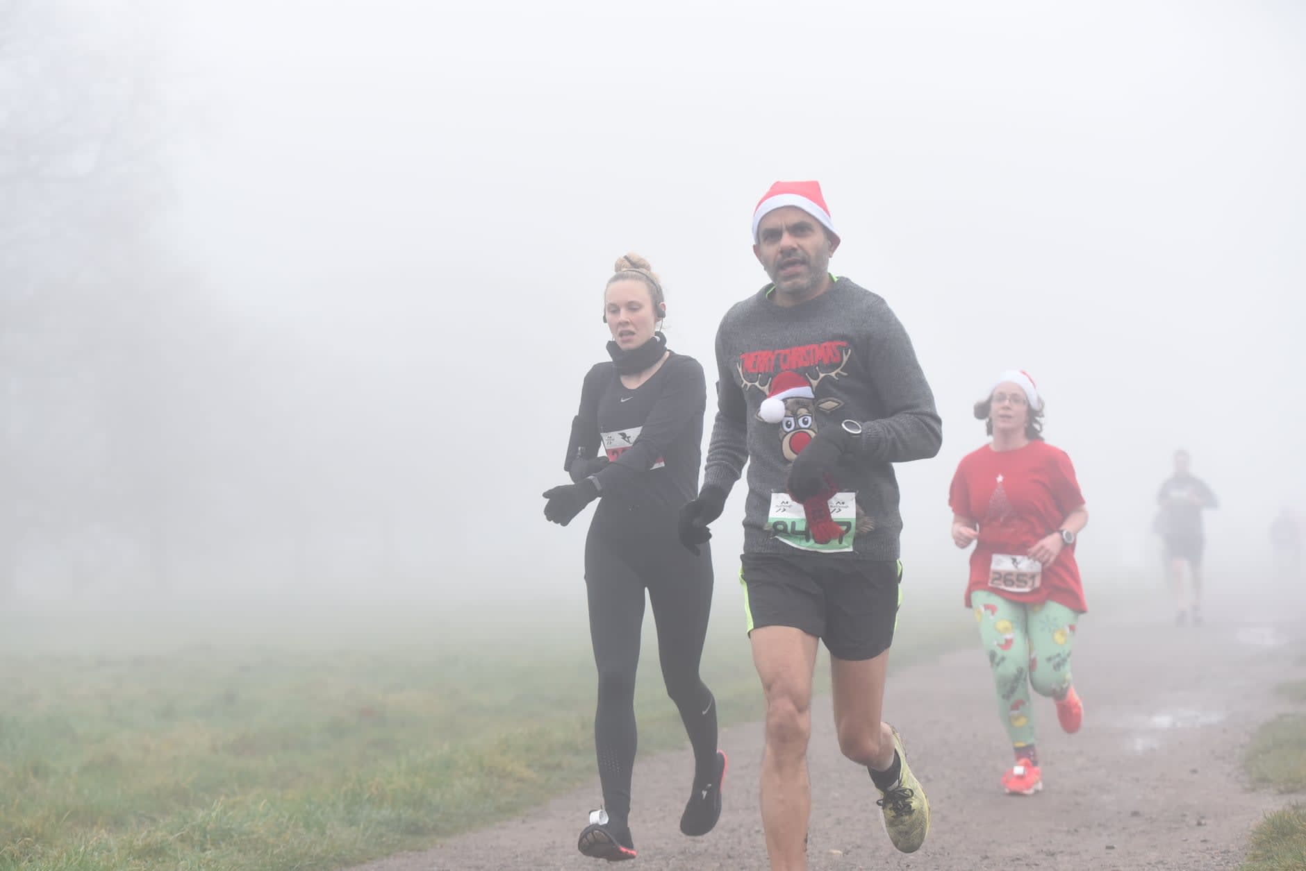 RunThrough Wimbledon Christmas Run 5k & 10k 2023 - Running in London ...