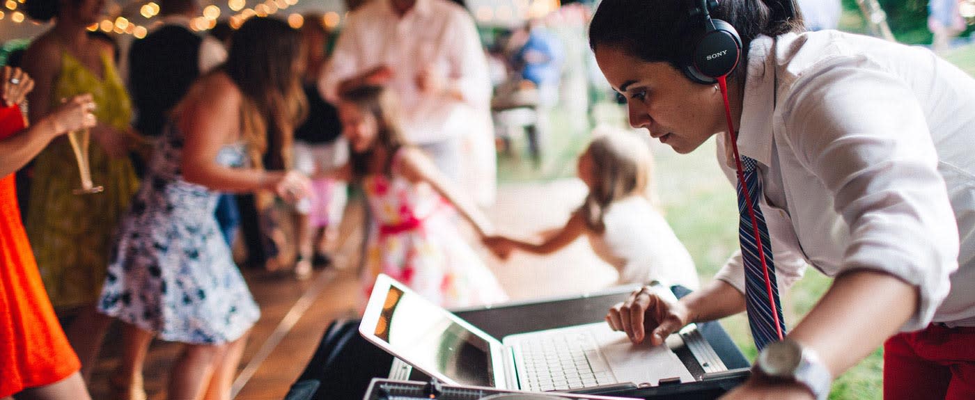 The 10 Best DJ Rentals Near Me (with Prices & Reviews) - Fash