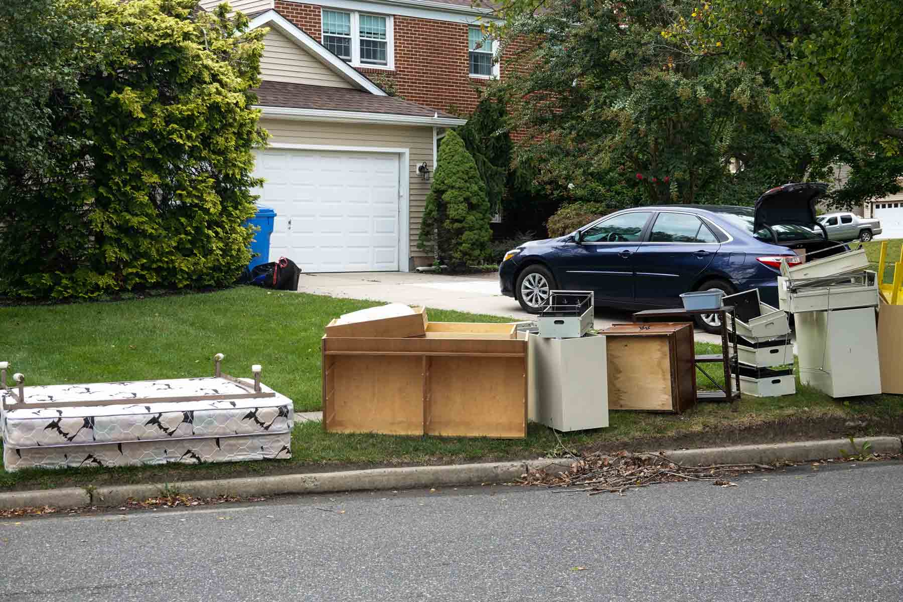 The 10 Best Trash Removal Services Near Me (with Free Quotes)