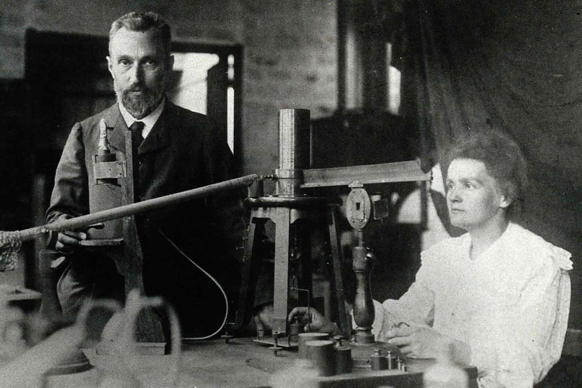 The Most Famous Chemists and Their Contributions to Science