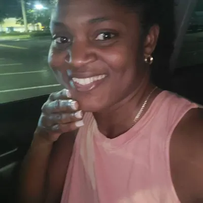 Chantell in Hollywood, FL // Thervo