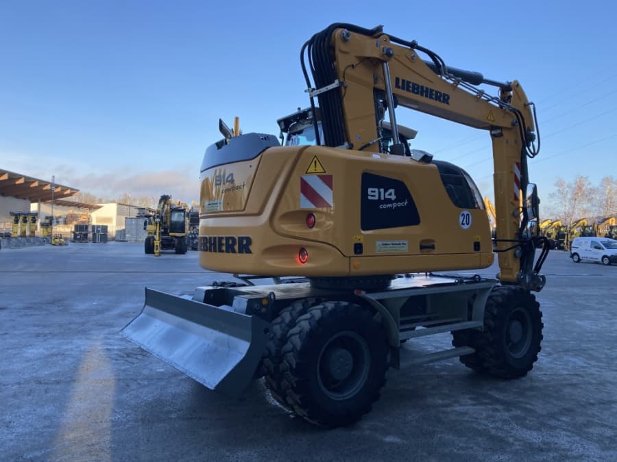 Liebherr A 914 COMPACT Used machines Used Wheeled Excavators