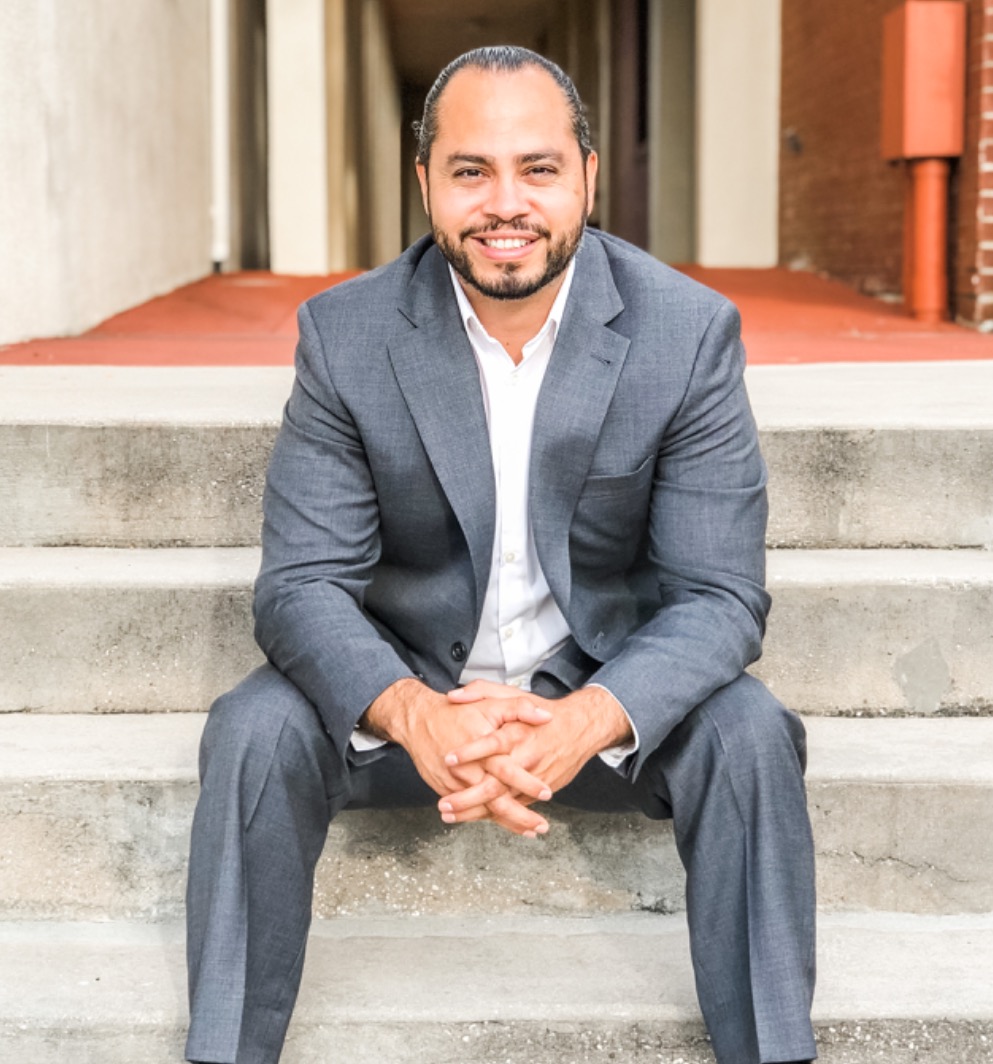 Linq - Victor Miranda