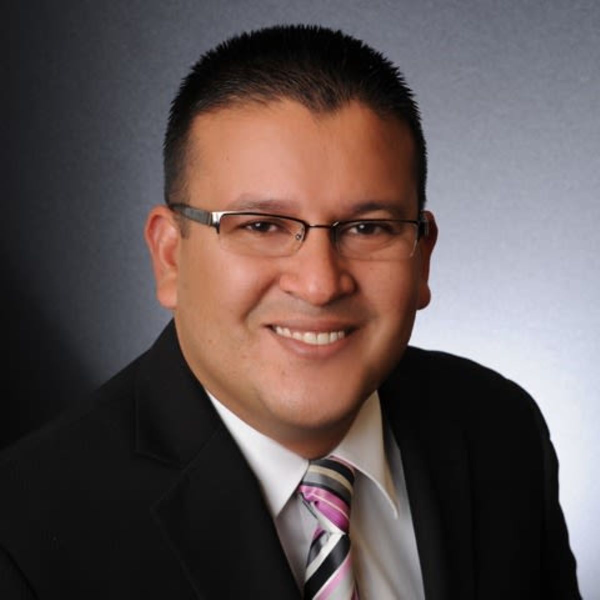 Linq - Jerry Torres