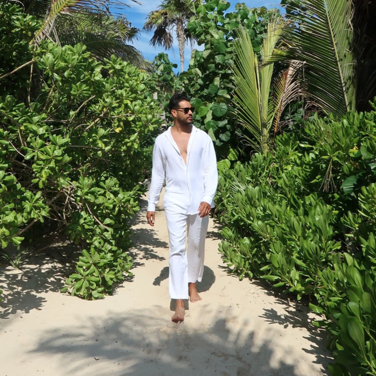 Linq - Eddy Rodriguez