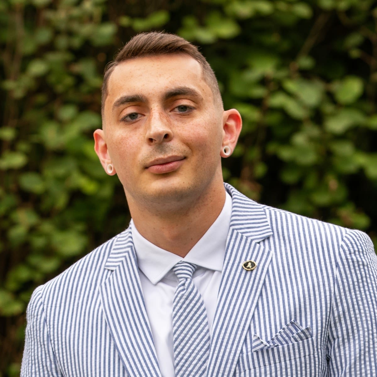 Linq - Chris Deatherage