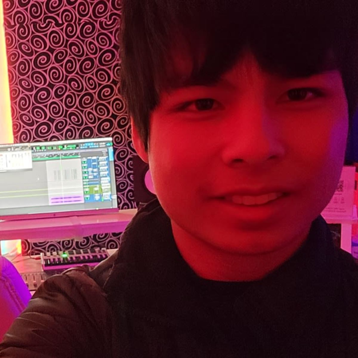 Linq - Daniel Clarkson