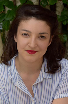 Inès Bayard | Hanser